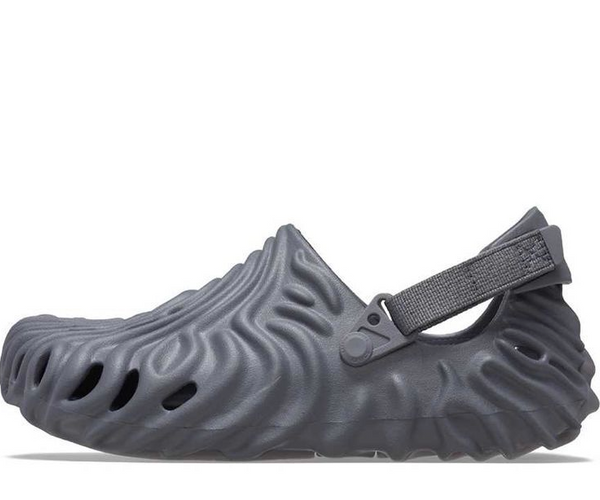 Crocs – Bad Sneakers